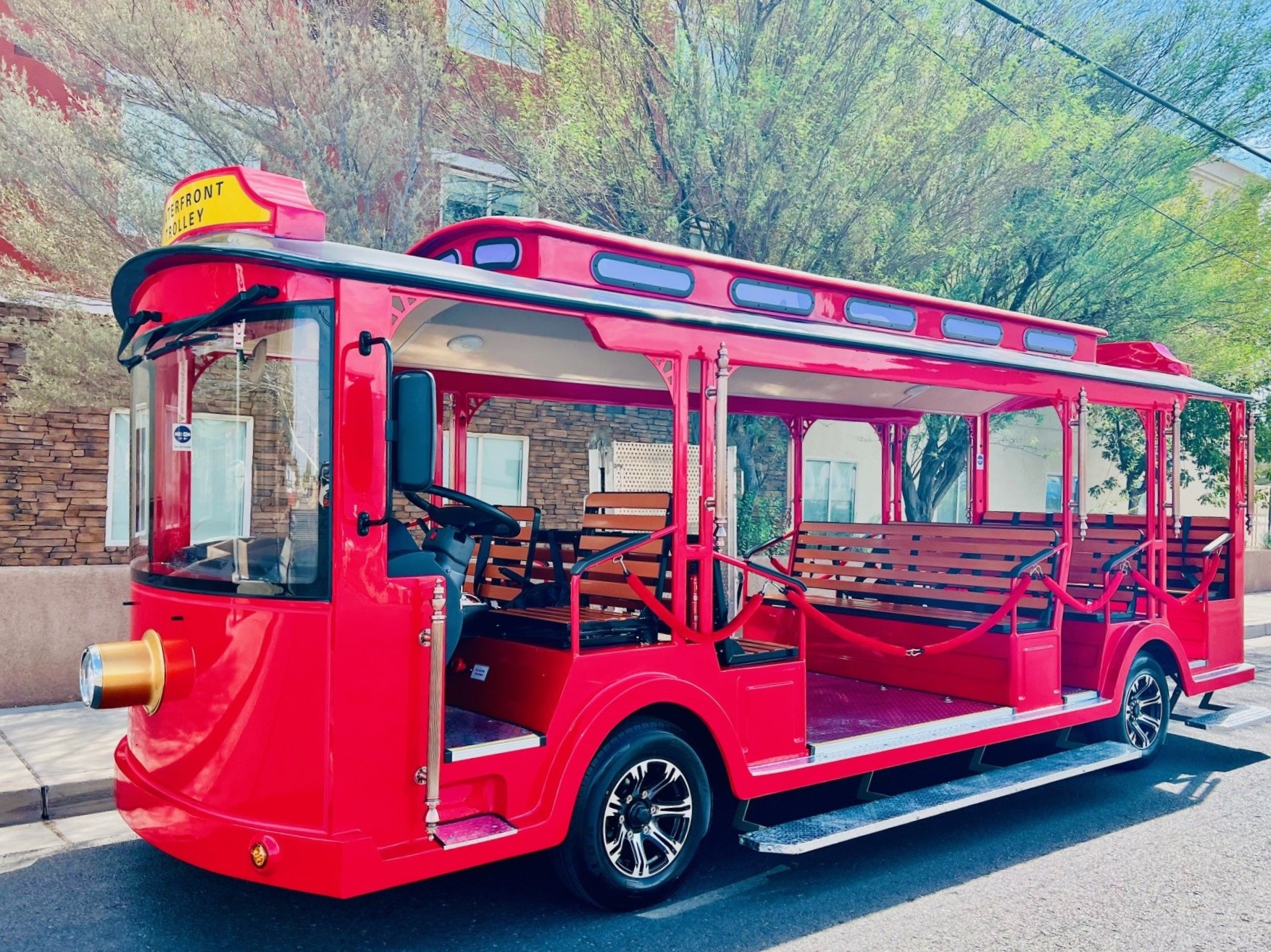 Electric Trolley - Specialty Vehicles